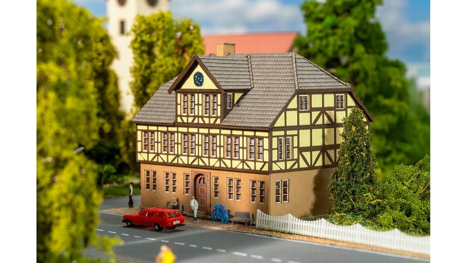 Faller FA282779 Old town hall – Micro Macro Mundo Hobby Store
